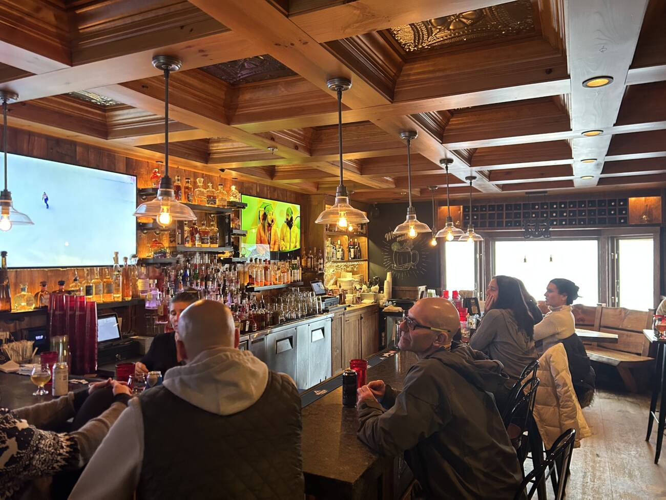 Your Guide To Après At Stratton Mountain - STRATTON MOUNTAIN BLOG