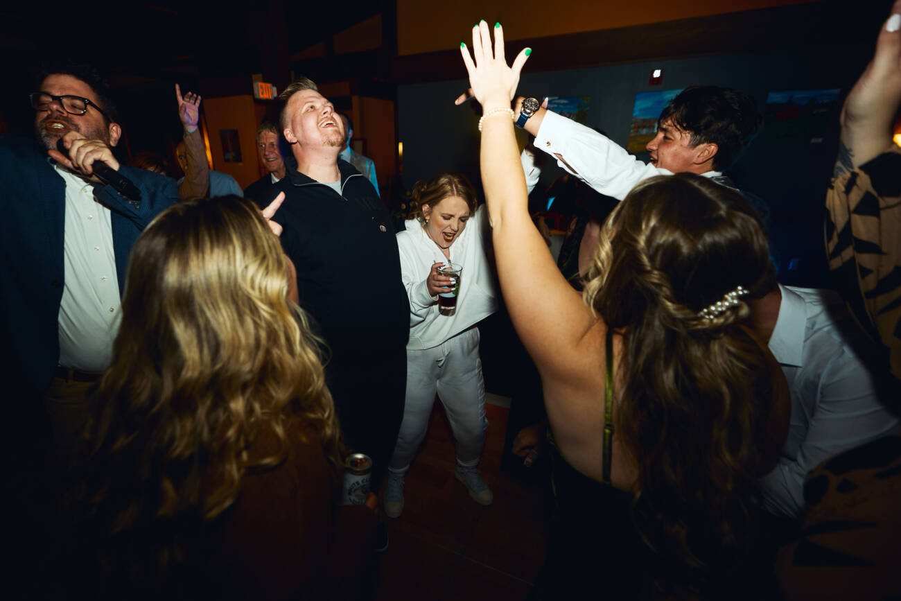 Best Outfit Change (2) - STRATTON MOUNTAIN BLOG